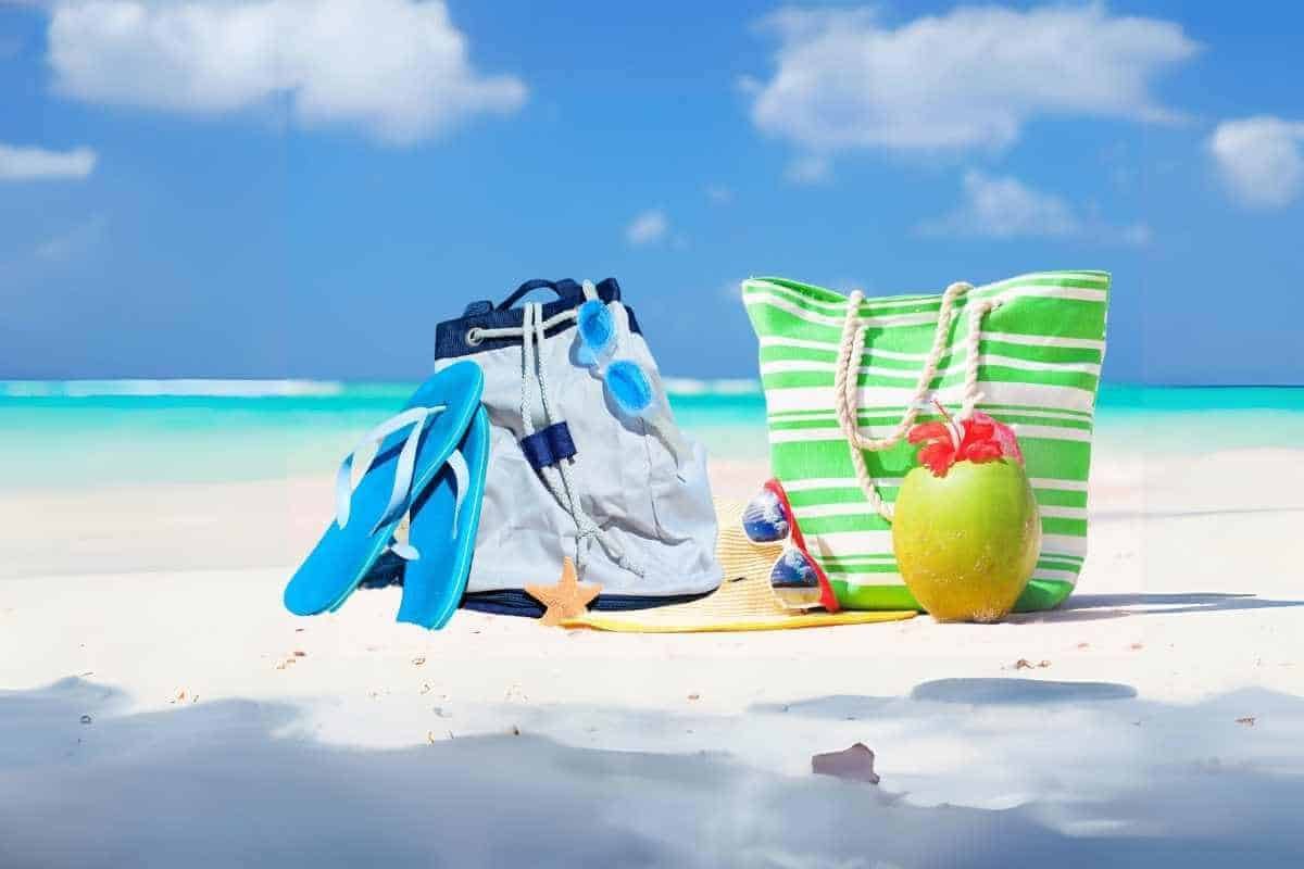The Best Beach Bags For 2024 - The Ultimate Guide - Beach180